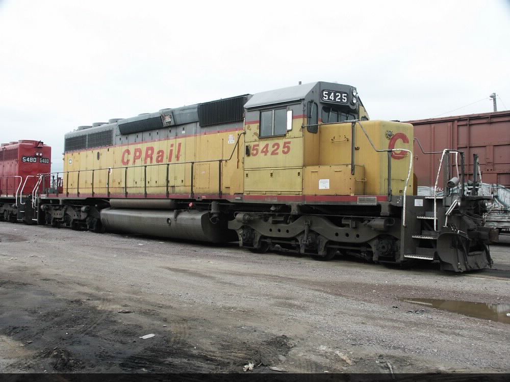Modelling CP Rail in the east 1994-95: ex-UP SD40-2 patch | The Atlas Rescue Forum